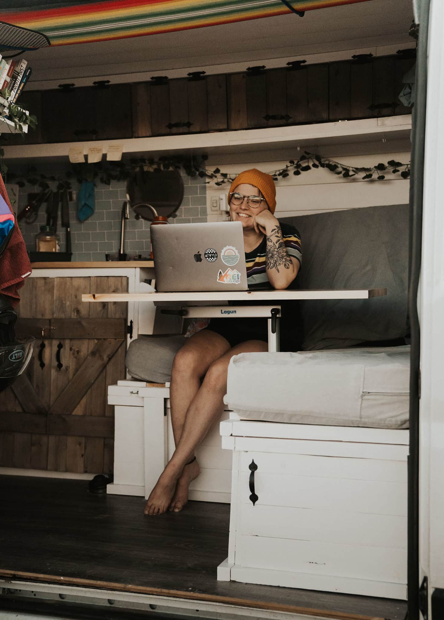 Van Life Essentials: Must Have Items for Living a Van · Anna Tee